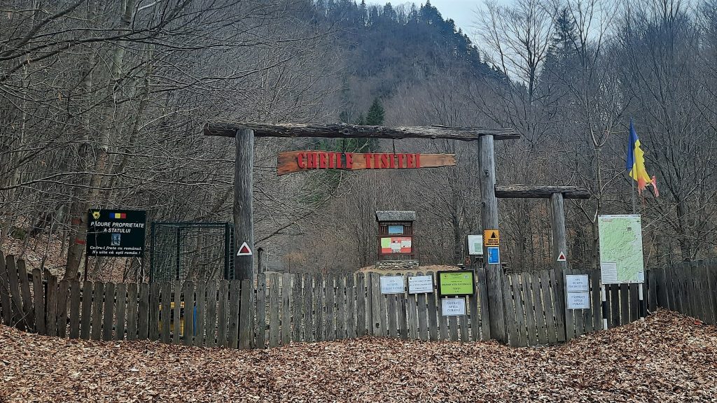 Atenție șoferi! Accesul auto este interzis de la podul care traversează ...